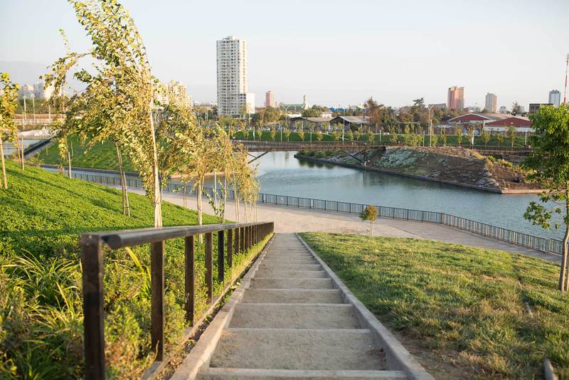 Parque Fluvial de la Familia - Light-Up